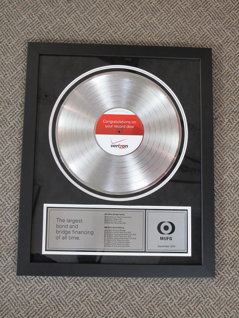Gold & Silver Records | AwardPro
